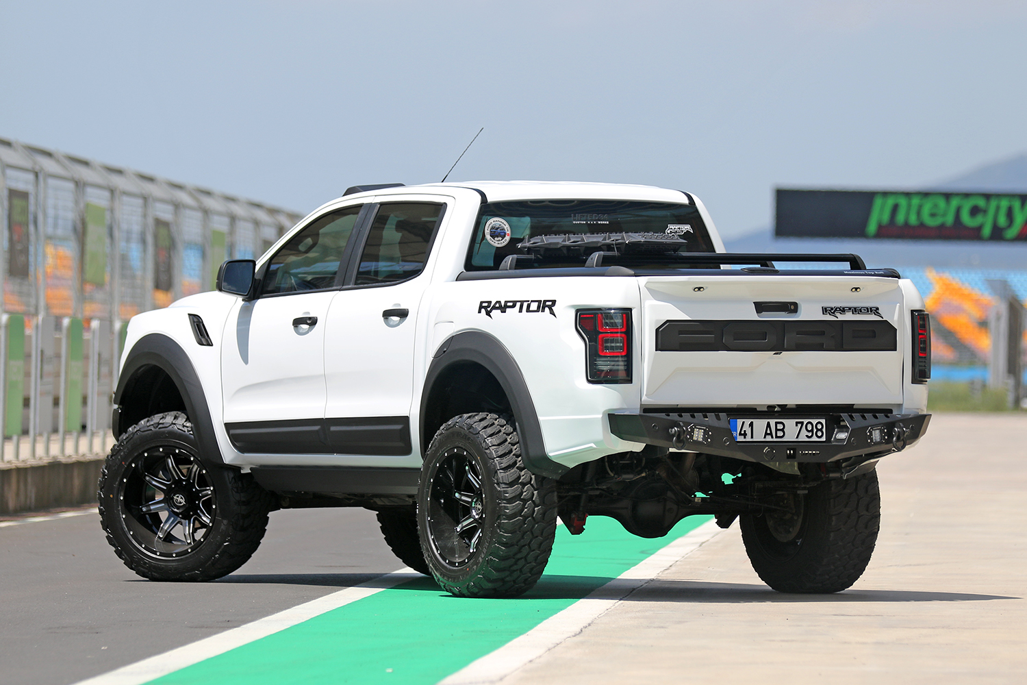Ford F150 Raptor Line – Otomobil News